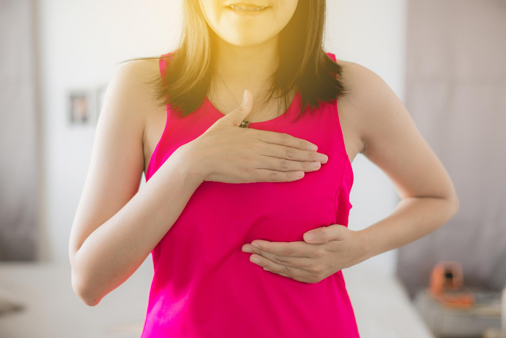 Mărirea sânilor cu implanturi mamare: Cand sunt vizibile? - Năvălitorul